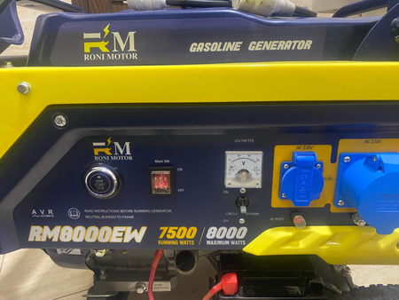 Бензиновый генератор 7500 вт Roni motor 8000E