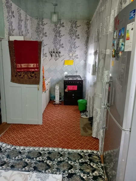 Termiz shaxrida joylashgan hamma sharoitga ega 3 xonali uy sotiladi