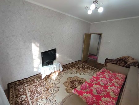 谷 129940 谷 Продаётся квартира 4/3/9 97 м² в Мирзо-улугбек