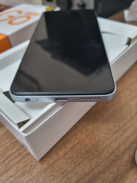 Yangi telefon Tecno Spark Go 2024