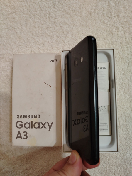 Samsung Galaxy A3  2017 yil