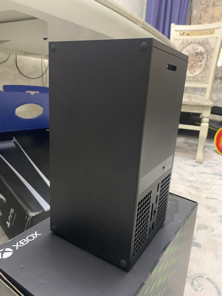 Xbox series x 1TB 4k8k120hz идеал как на фото все есть