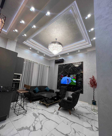 Toshkent city Boulevar
3/7/8. 100 кв м 
Всё удобства есть