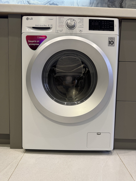 Стиральная машина LG 6 кг, состояние хорошее