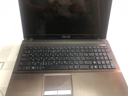 ноутбоок 16 Асус прадается срочна 150$