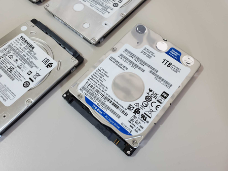 Продам 1TB (1000GB) Seagate Жёсткие диски 2.5 SATA HDD для НОУТБУКОВ.