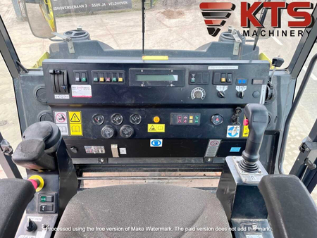 Сотилади двухвальцовый каток 8 тонналик Ammann AV 70-2