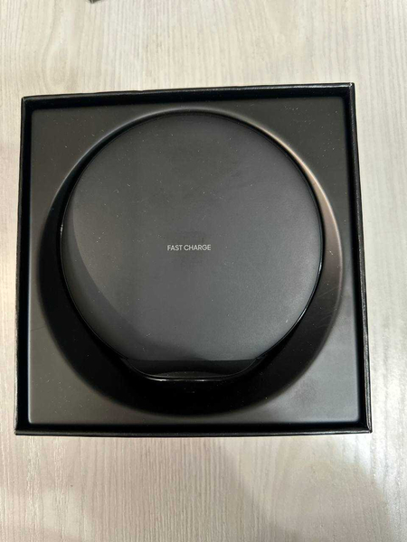 Samsung Wireless Charger Stand