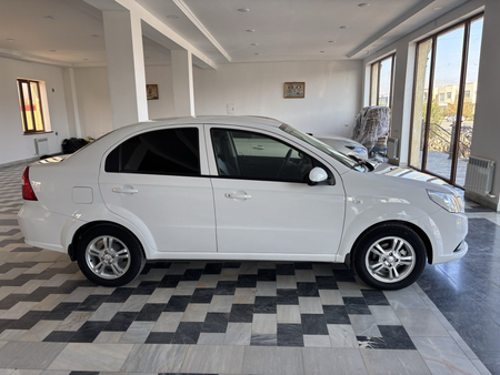 Nexia 3 avtomat metan gaz