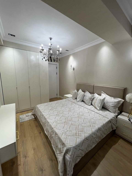 Продажа 3х комнатной квартиры в центре самарканда