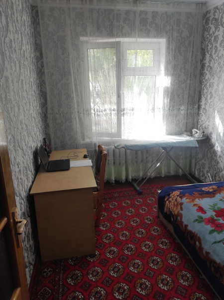 Продается 4-х ком квартира