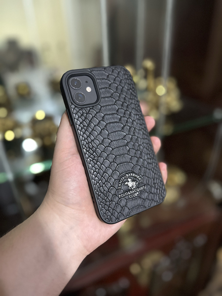 Акция - чехлы для iPhone 11
