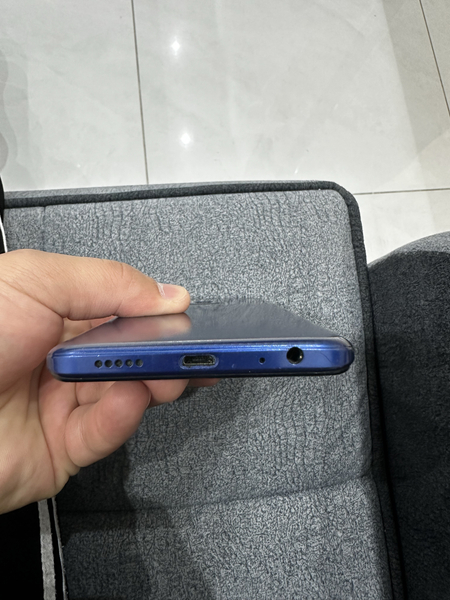 Texno spark yaxshi telefon dannilari rasmda yozilgan