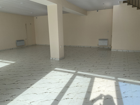 Dorixona, Tibbiy markaz bino Ijaraga (Pastdargom Markaziy shifoxona)