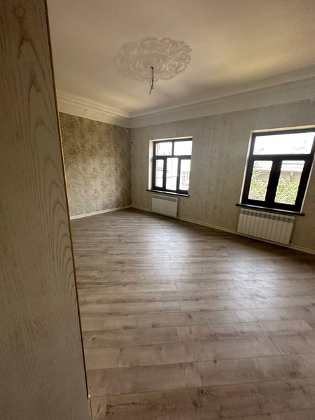 Продается дом Дархан парк Тельмана 3, 2 сот 5 ком Хол