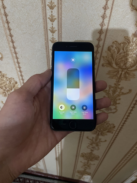 Iphone 8 idial 64 tali