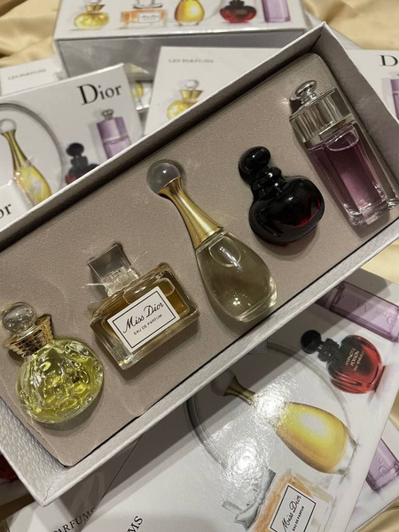 Ayollar uchun parfum