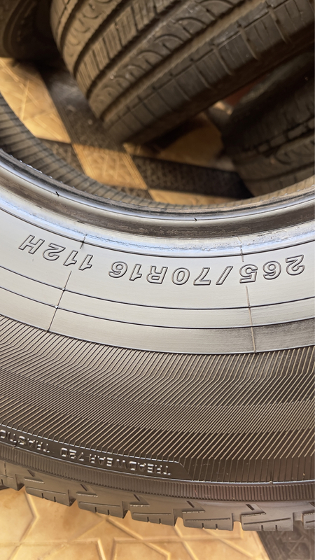 Yokohama avtoshina 265/70 R16 Geolandar H/T
