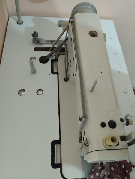 Dikiş nakış makina