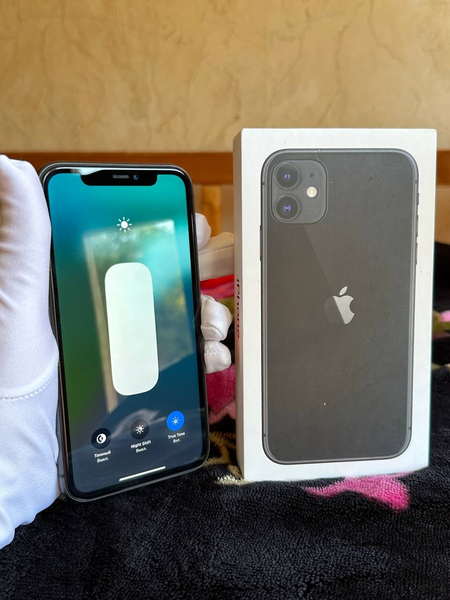 Ochilmagan iPhone 11 64Gb 86% Black Karobka Bor Obmen