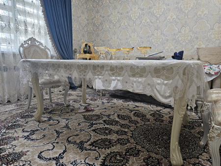 Стол для гостиной. Stol