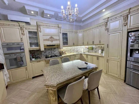 Аренда шикарного дома 2 сотки в Мирзо-Улугбекском районе.