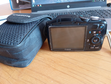 Цифровой фотоаппарат canon
