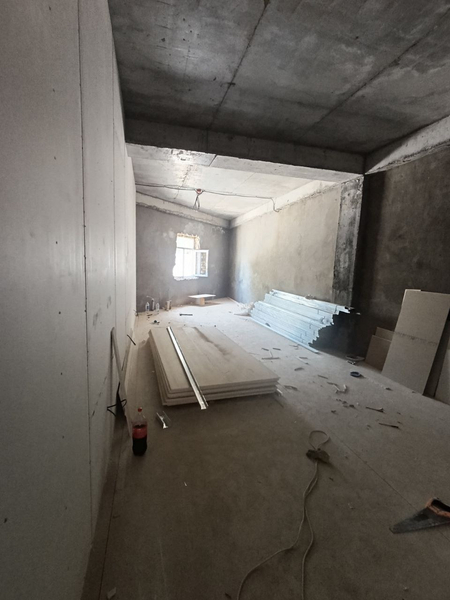 Чиланзар ТЦ депо Молл 20м² 26м² под офис или магазин с ремонтом