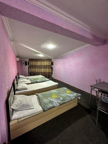 Hostel mehmonxona rakat