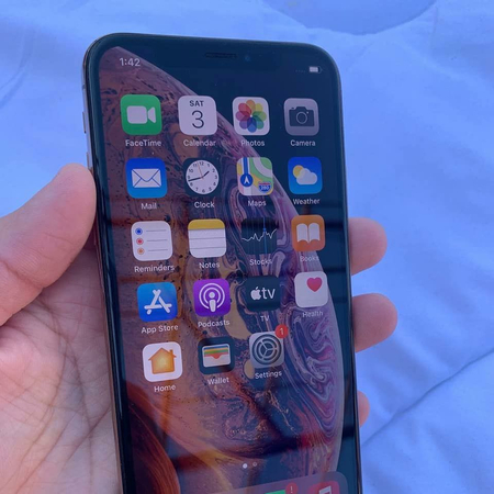 Iphone xs sotiladi