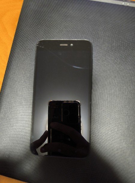 Xiaomi redmi go  в хорошом состоянии + Xiaomi redmi 4x два телефона за