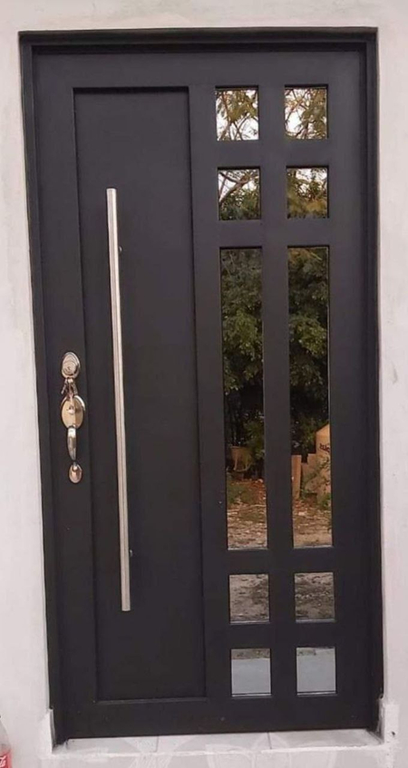 Akuratna i udobna budem svarit vso
