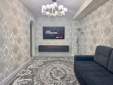 Сдается 3х ком. квартира, ор-р: м.Косманавты, 75м2