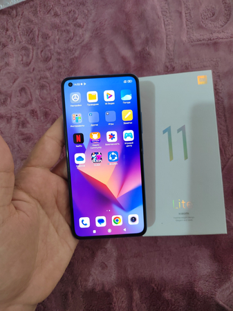 Xiaomi MI 11 Lite 8+3/128Gb Blue Flagman Igravoy Karobka Otlichni Zor