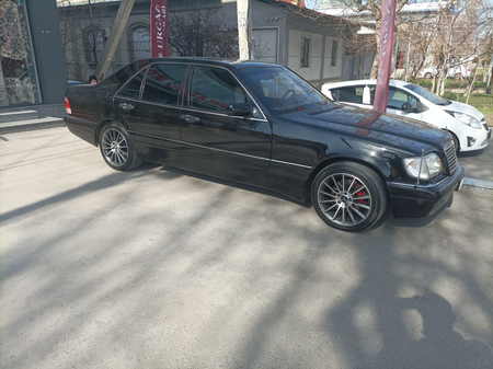 Продаётся Мерседес W140.