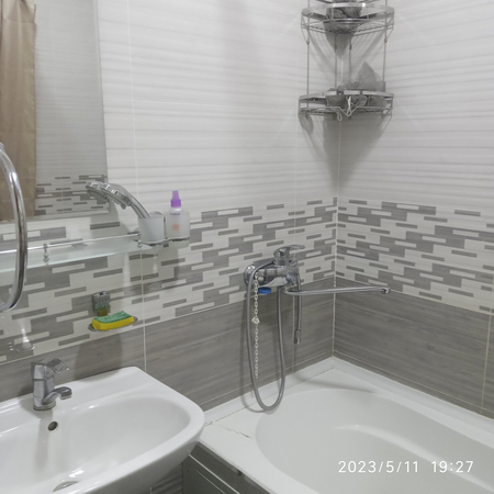 Сдается двухкомнатная квартира на Глинке. 650$
