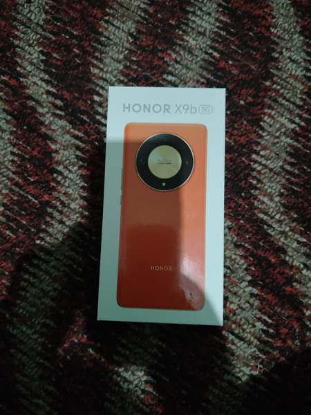 Honor X9b karobka dakumenti bor