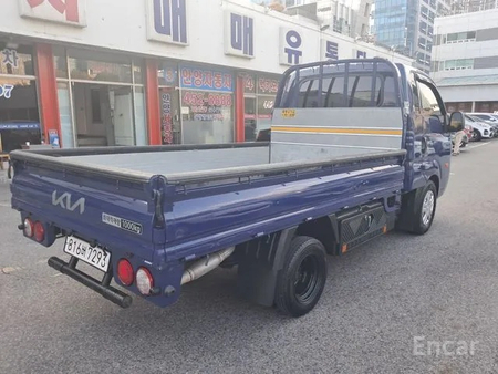 Kia Bongo 1tonnali 2.5turbopropan zakazga obkeberamiz