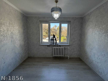 срочно продается квартира №1856