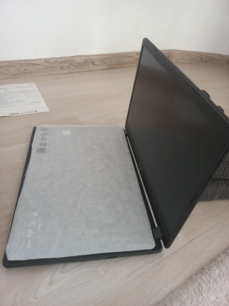 Продаётся новый ноутбук Acer
