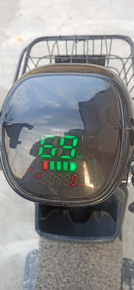 Skuter BONVI elektr