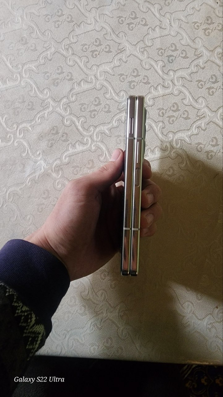 Samsung Galaxy Z Fold4