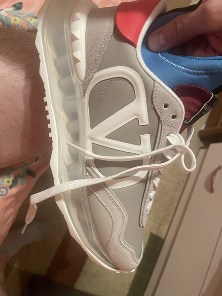 Продаётся valentino lux 42 размер