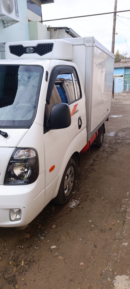 Kia Bongo 3 refrejerator