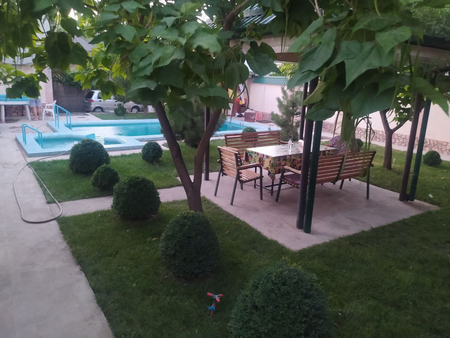 Dacha Oila va Ulfat bez makler