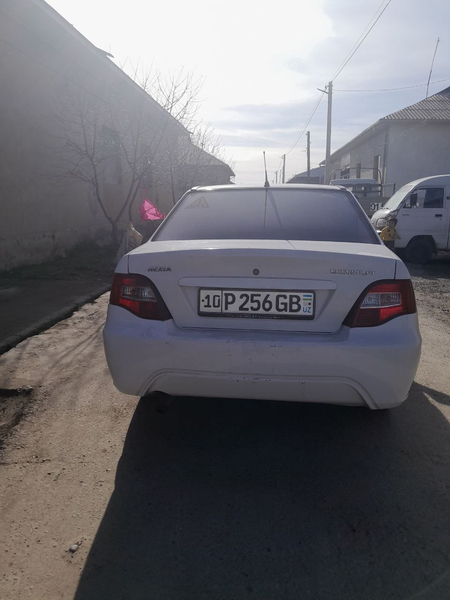 Неха2 сотилади хаотично зор.