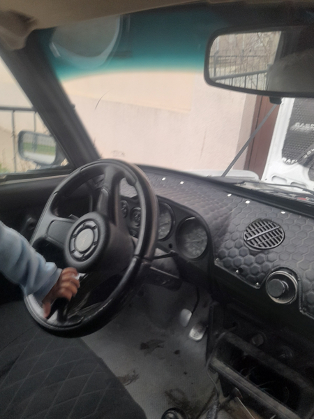 Vaz2101 sotiladi