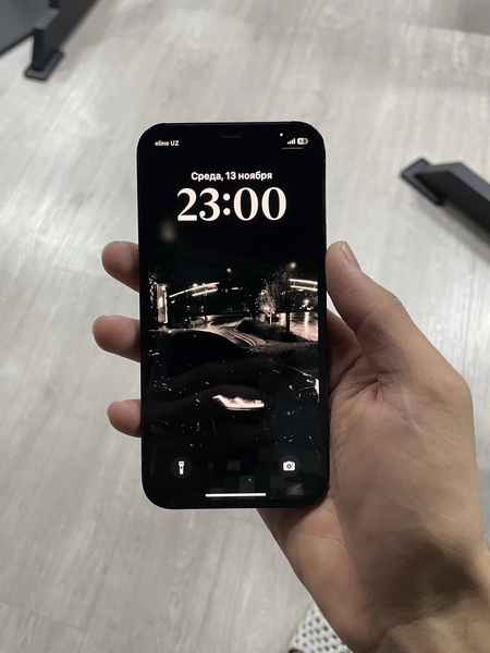 Iphone 12 pro Sotiladi