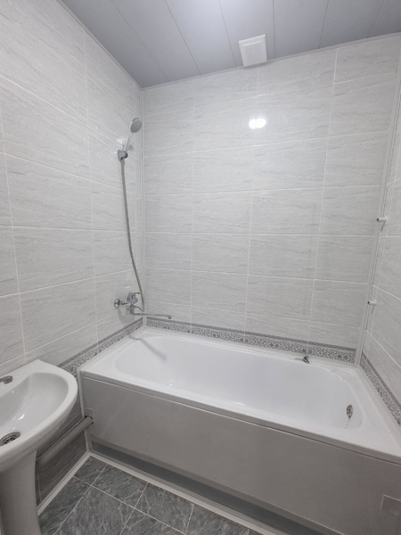 2 хона 5 этаж 80 м²