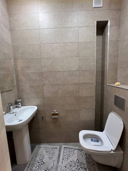 Продается Ц-5 пожарка , 8-этаж , 120м2. Срочно